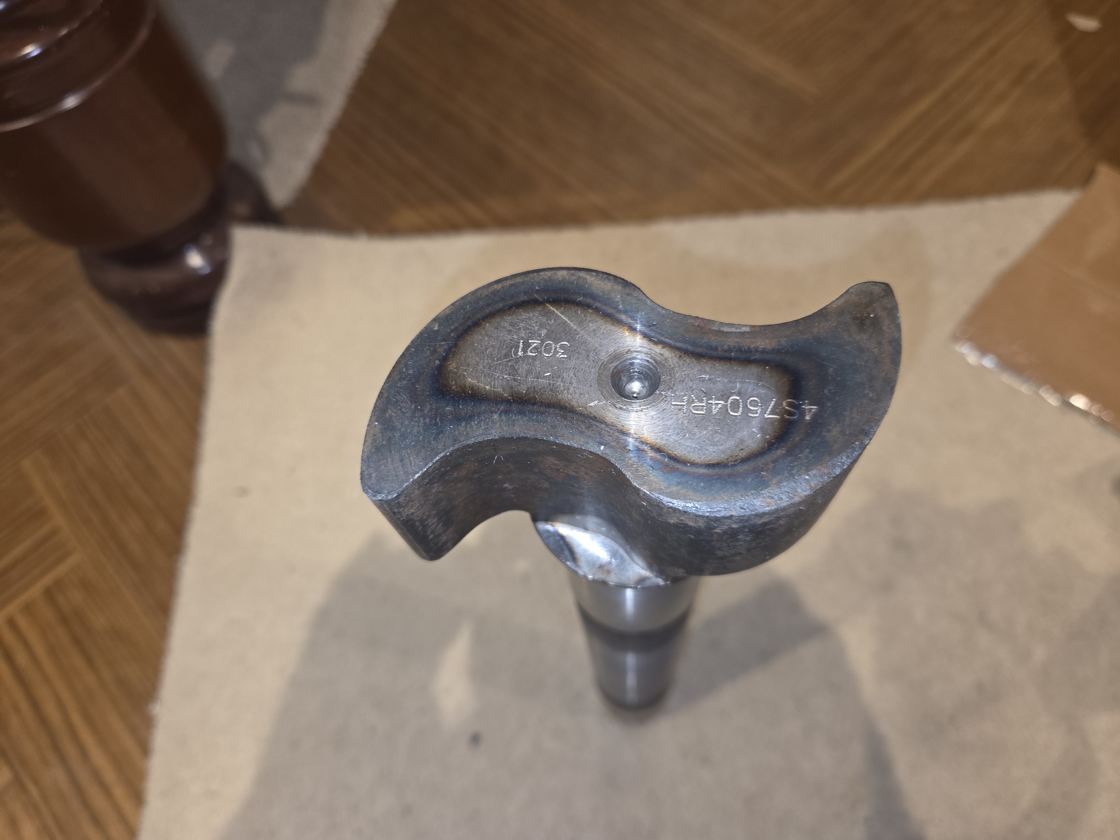 Brake cam shaft for Scania 3 4 P G R T L S right rear 330654 1342746 ...